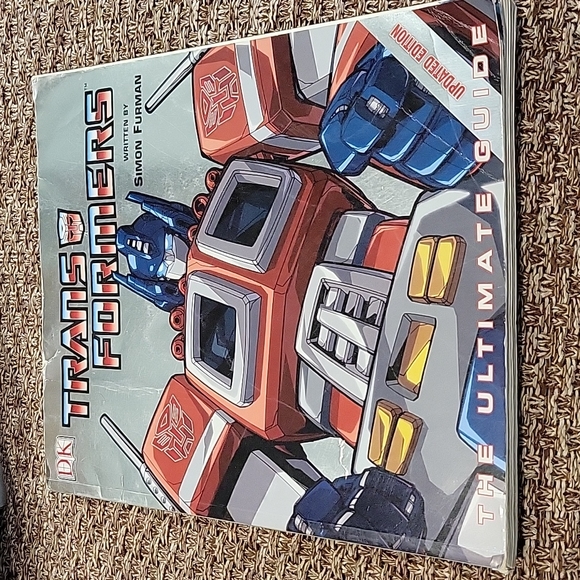 DK | Other | Transformers Ulimate Guide | Poshmark